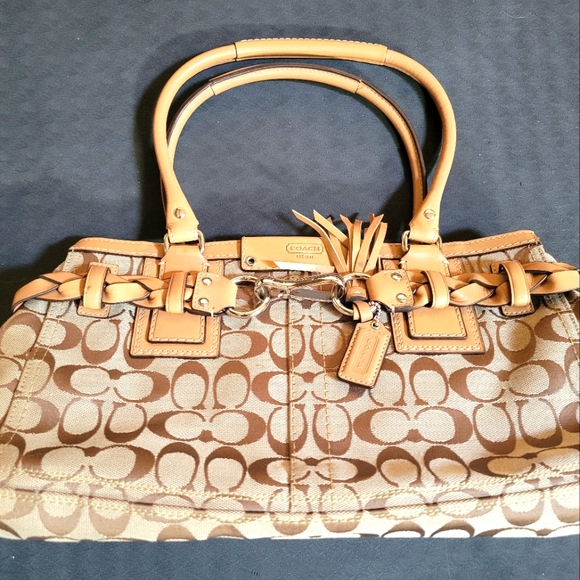 Coach | Bags | Authentic Coach Classic Monogram Leather Canvas Shoulder ...